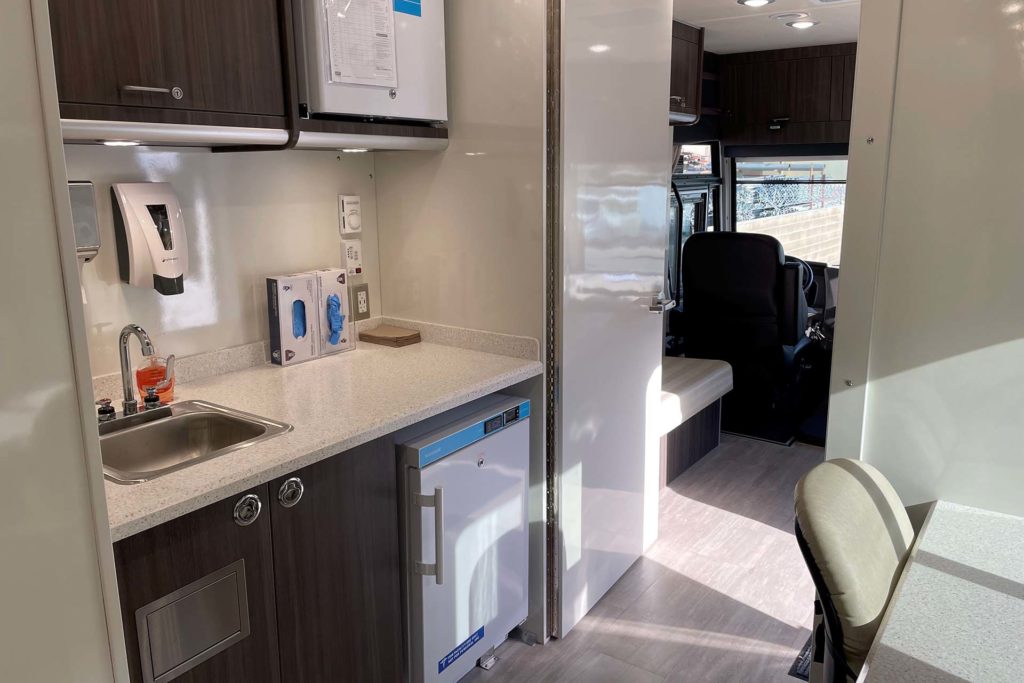 Fresno mobile health unit drives family wellness - Kaiser Permanente ...