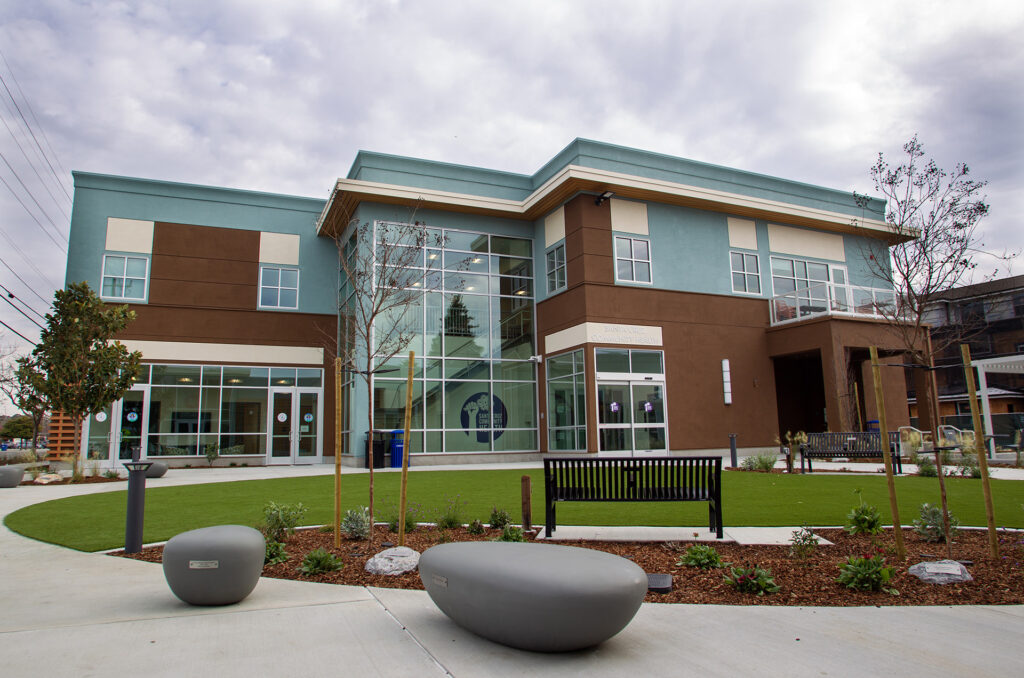 New Santa Cruz health, dental clinics increase access to care - Kaiser ...