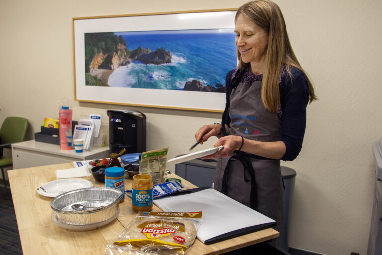 Eating more plants, less meat cuts heart attack risk - Kaiser ...